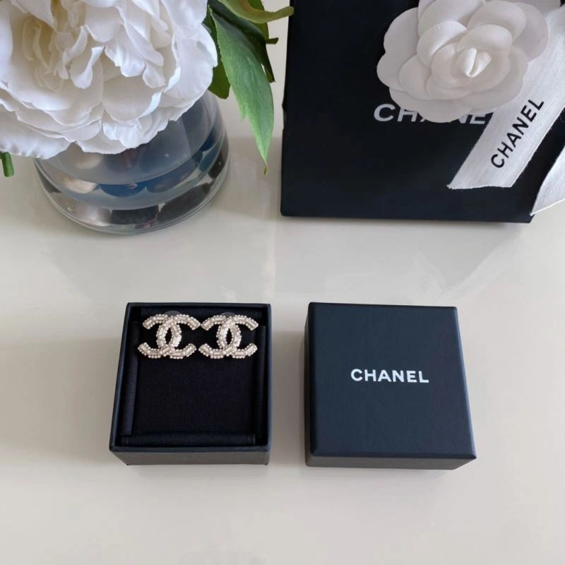 Exact replica Chanel Brooches