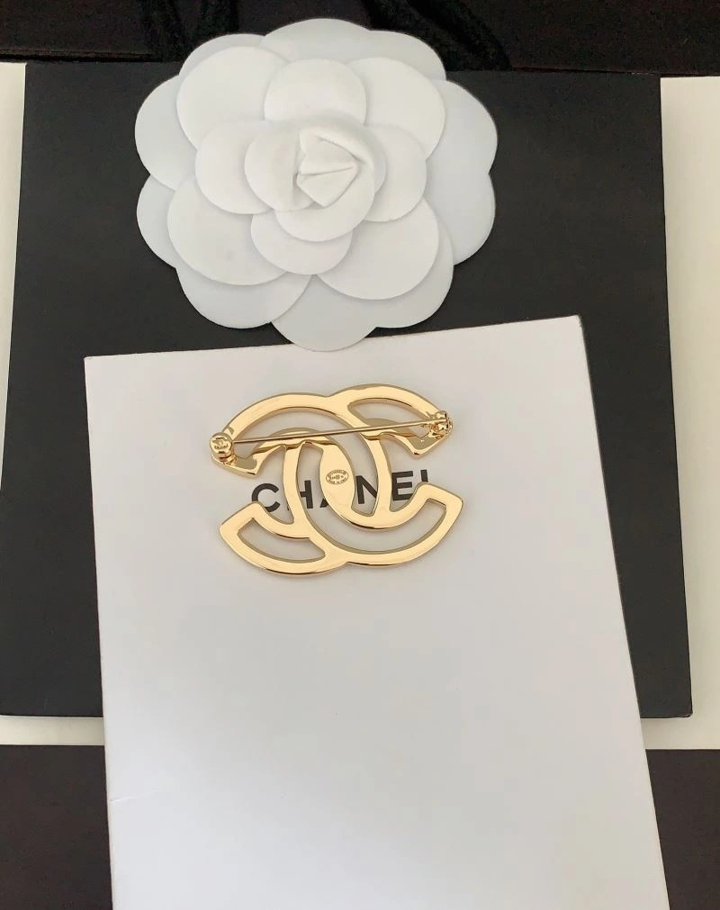 Brand-original Chanel Brooches