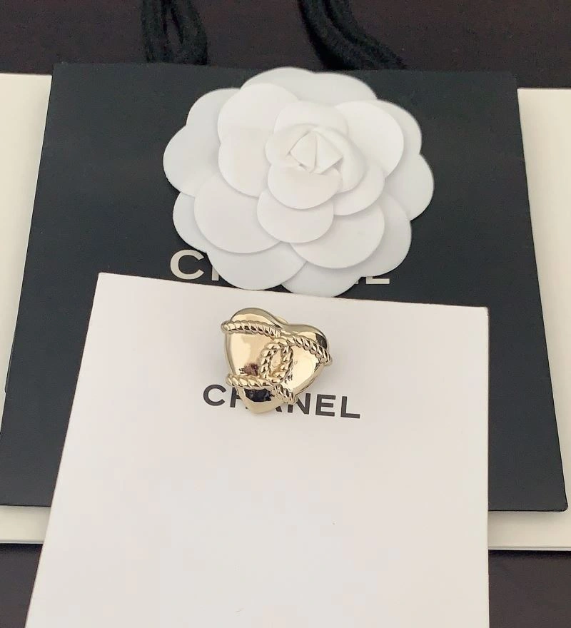 Legit Chanel Brooches