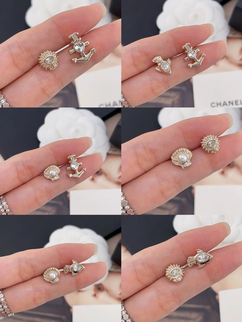 Brand-original Chanel Brooches