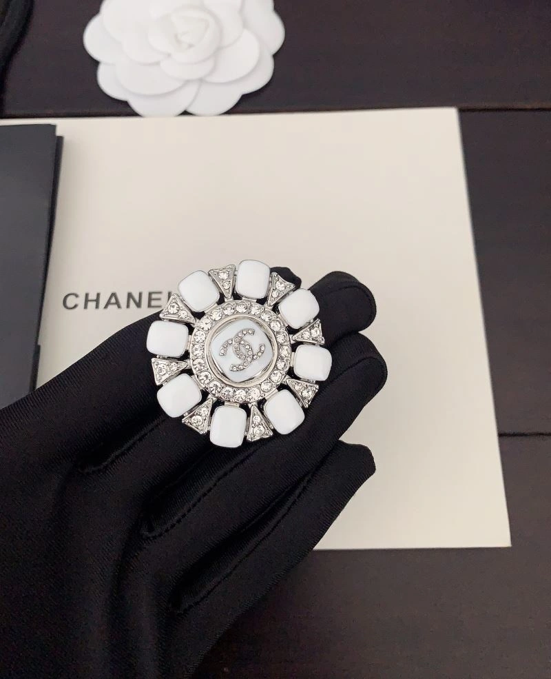 Legit Chanel Brooches