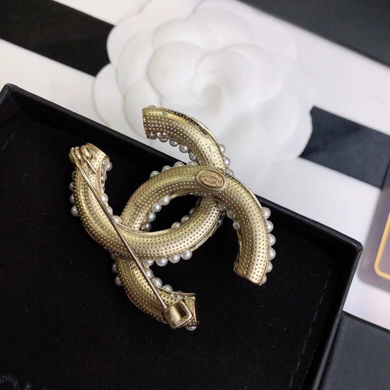 Legit Chanel Brooches