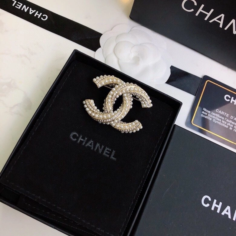 Legit Chanel Brooches