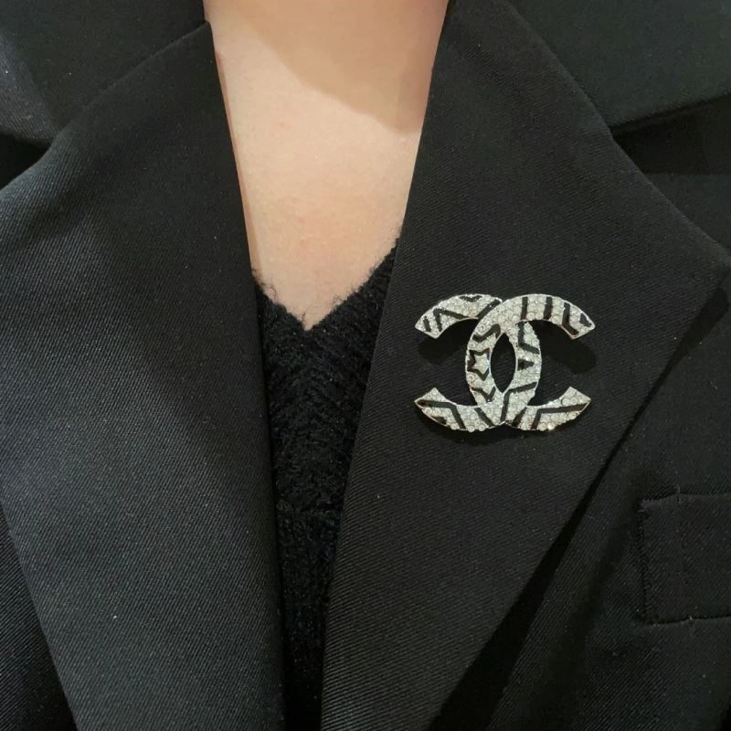 Perfect replica Chanel Brooches