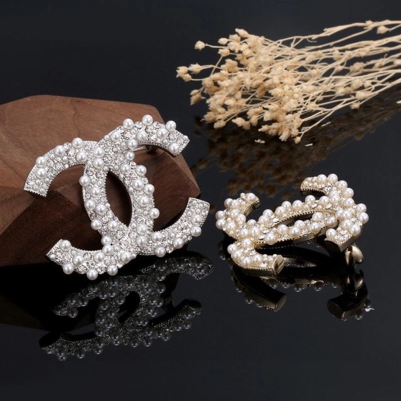 Exact replica Chanel Brooches