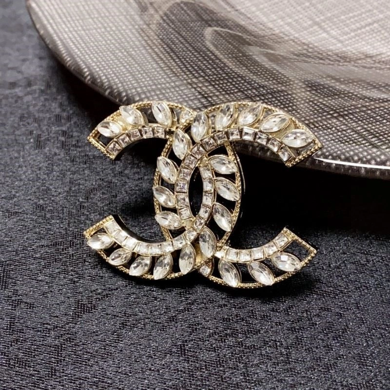 Brand-original Chanel Brooches