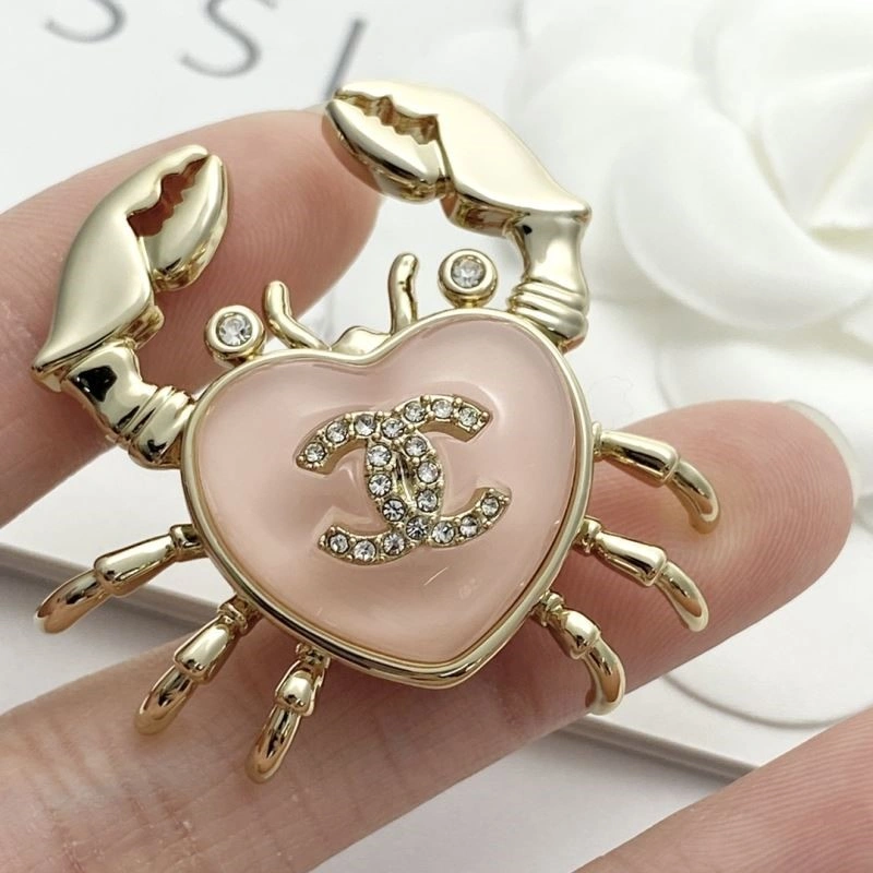 Brand-original Chanel Brooches