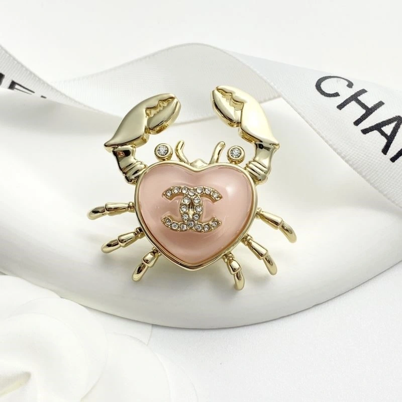 Brand-original Chanel Brooches