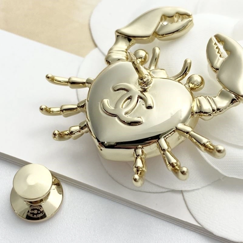 Brand-original Chanel Brooches
