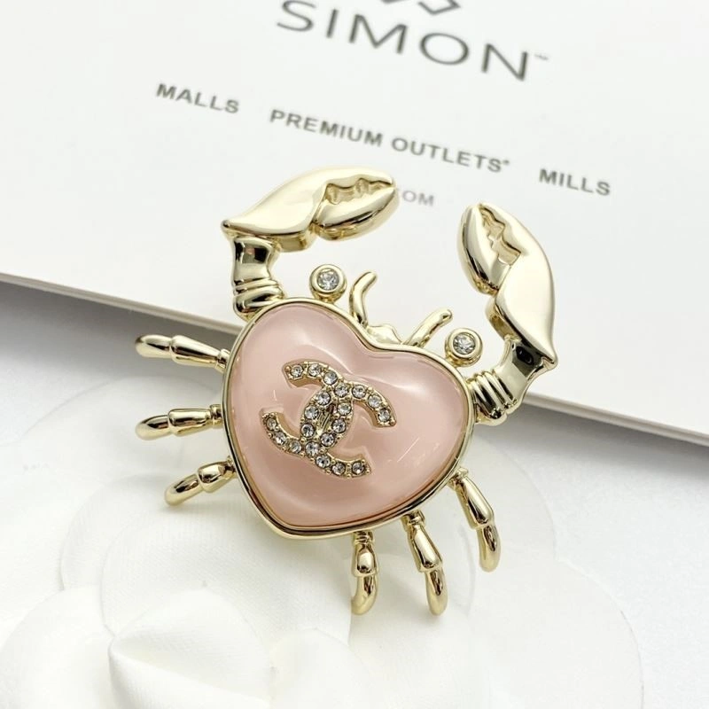 Brand-original Chanel Brooches