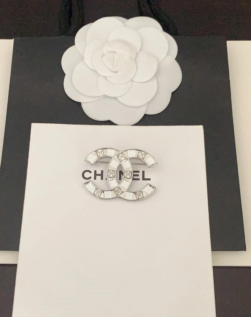 Brand-authenticated Chanel Brooches