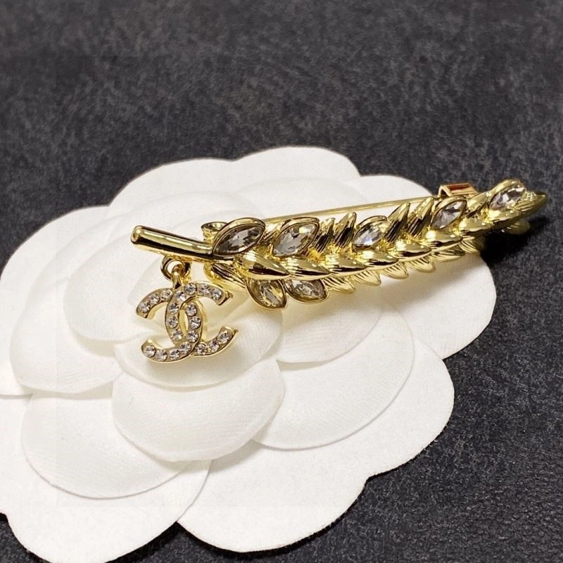 Legit Chanel Brooches
