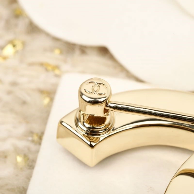 1:1 copy Chanel Brooches