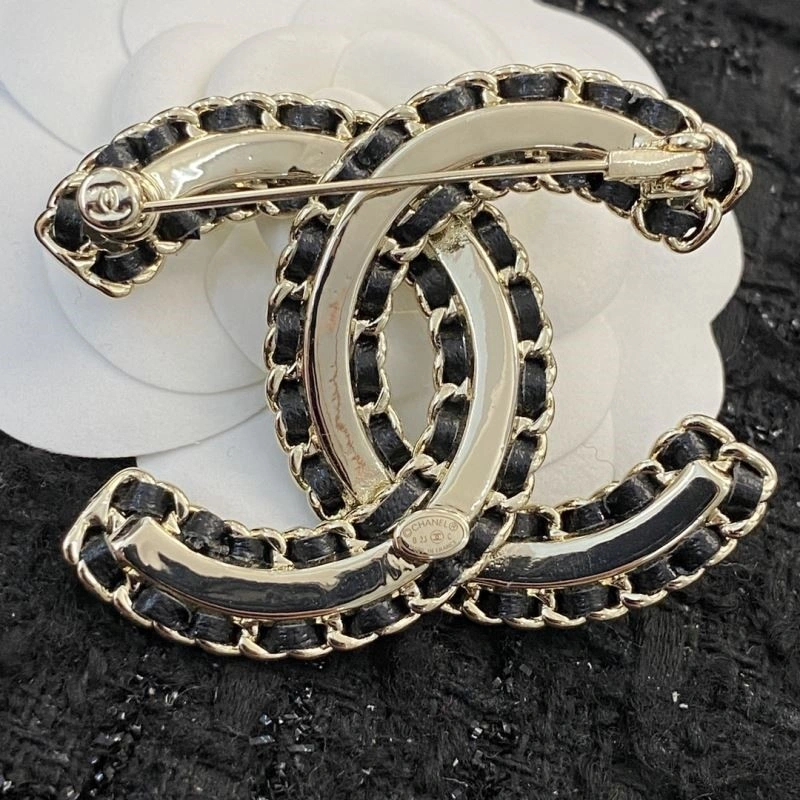 High accuracy Chanel Brooches