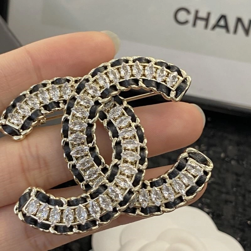 High accuracy Chanel Brooches