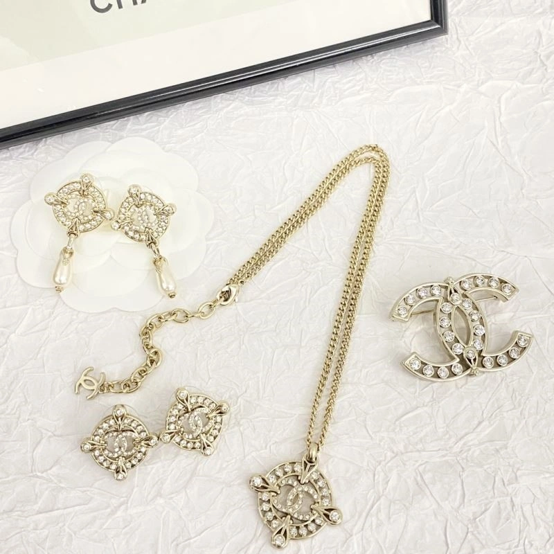 Discounted Chanel Brooches