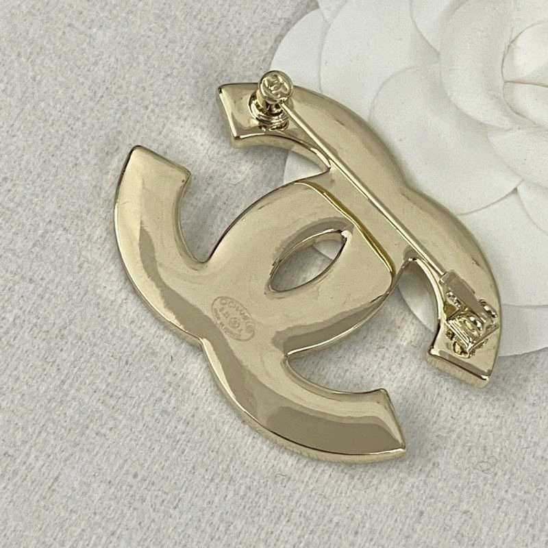 Bargain Chanel Brooches