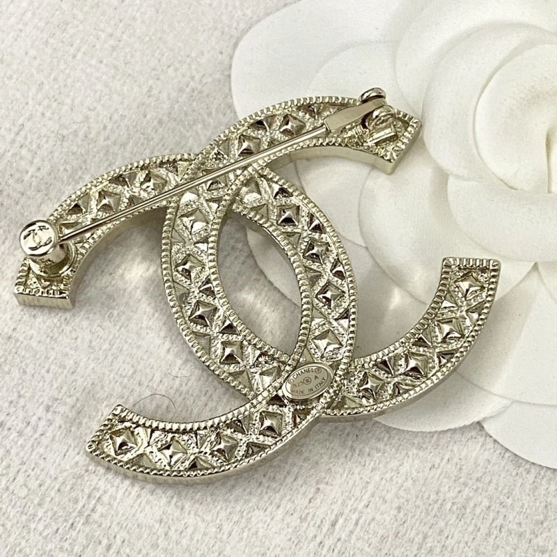 Exact replica Chanel Brooches