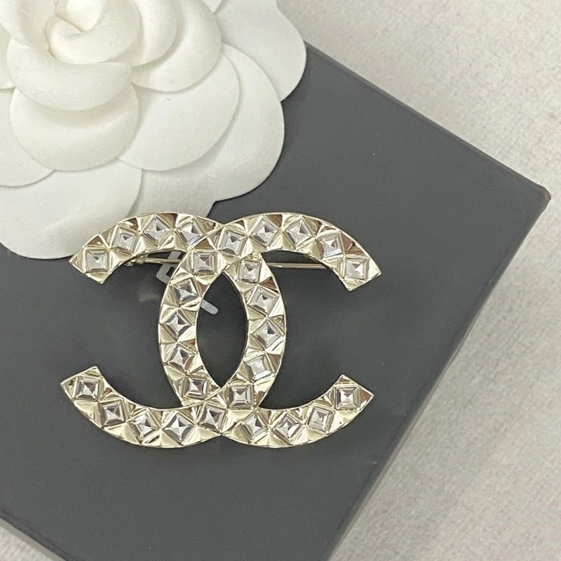 Exact replica Chanel Brooches
