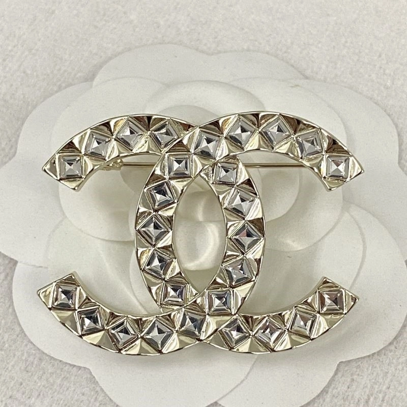 Exact replica Chanel Brooches