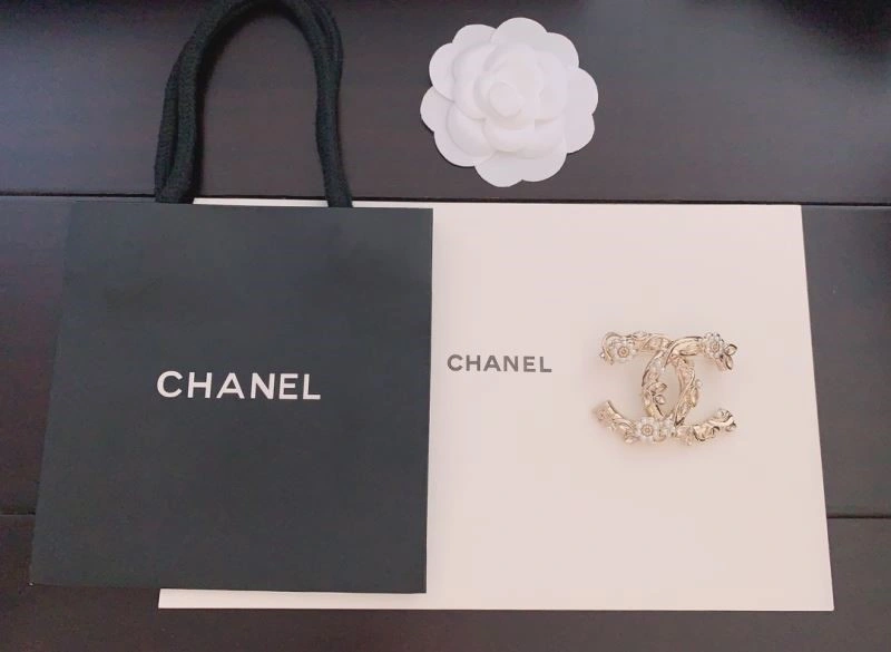 Affordable Chanel Brooches