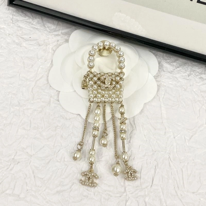 Exact replica Chanel Brooches