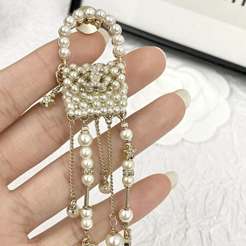 Exact replica Chanel Brooches