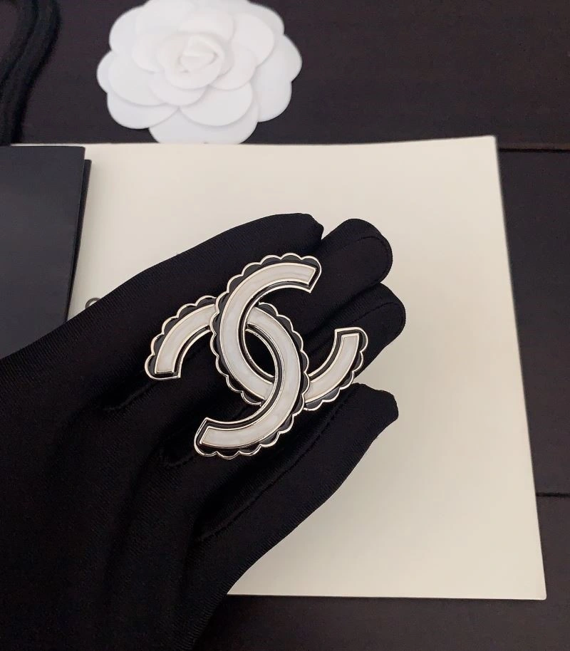 Bargain Chanel Brooches