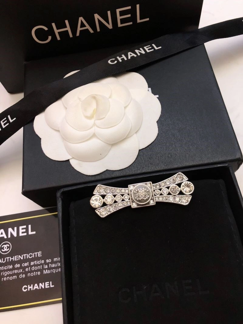 Brand-authenticated Chanel Brooches