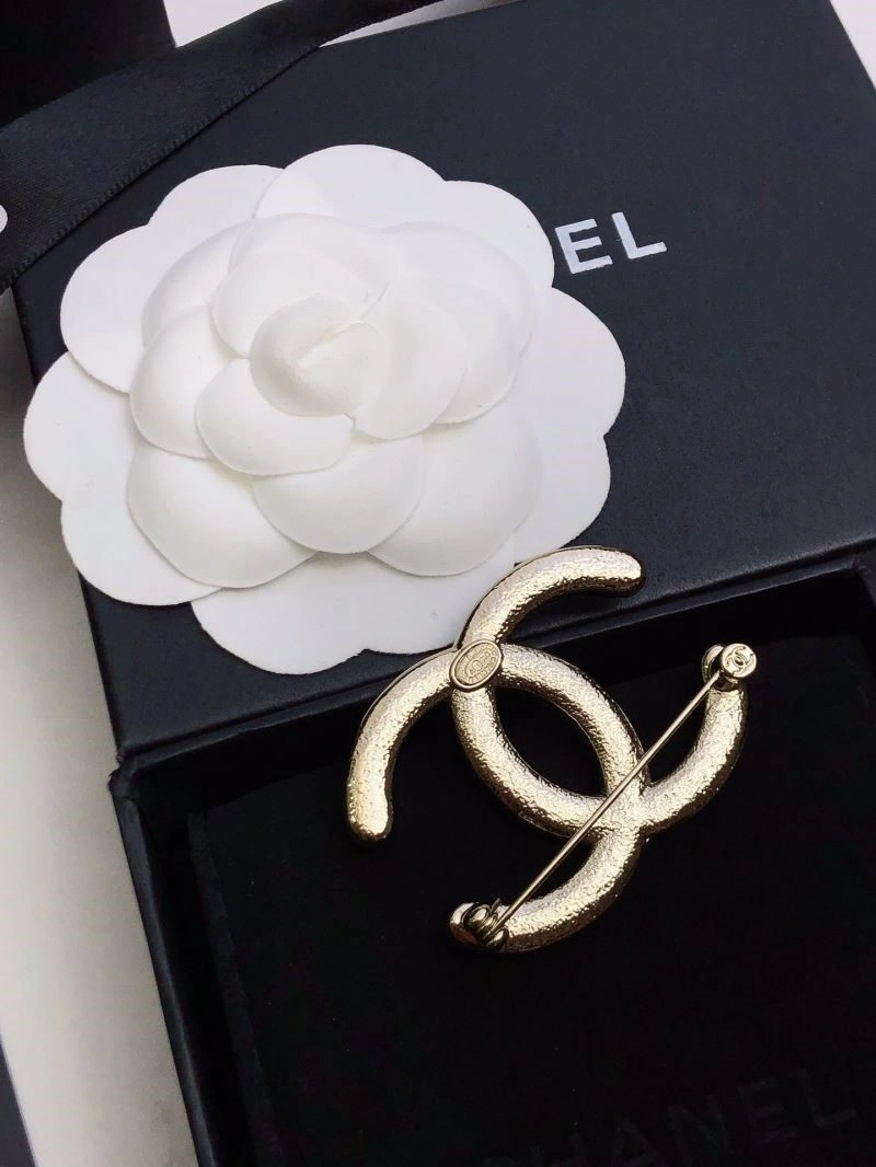 Legit Chanel Brooches