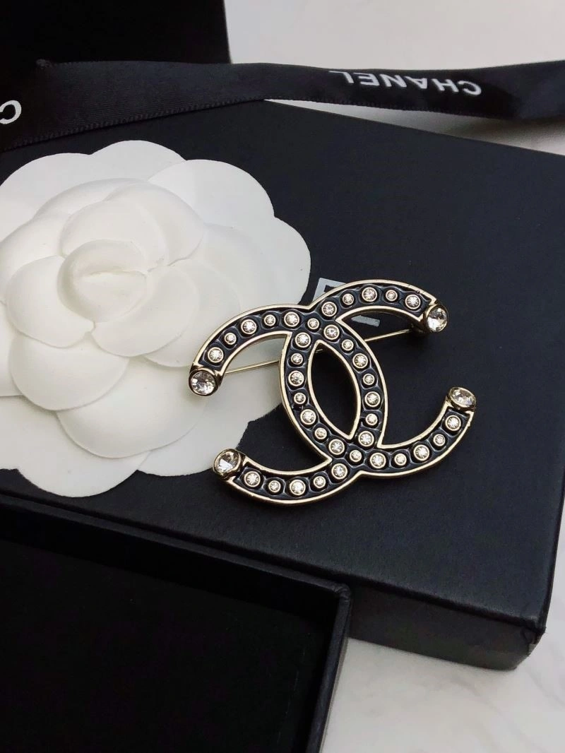 Legit Chanel Brooches
