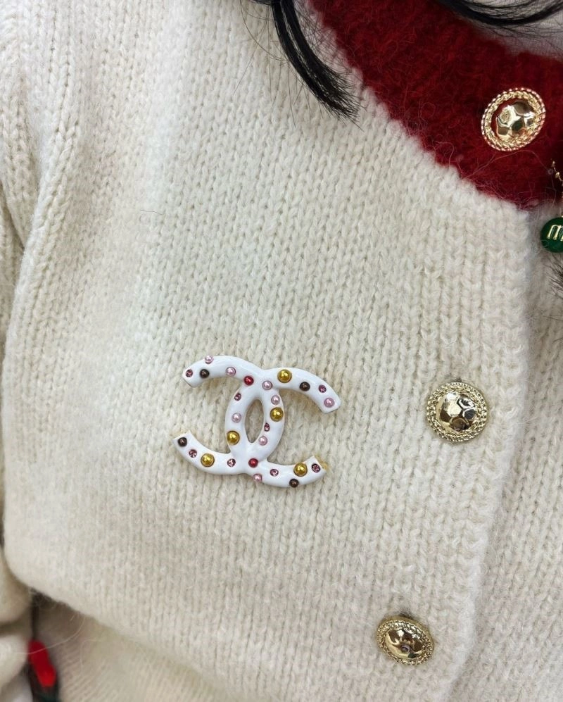 Inexpensive Chanel Brooches