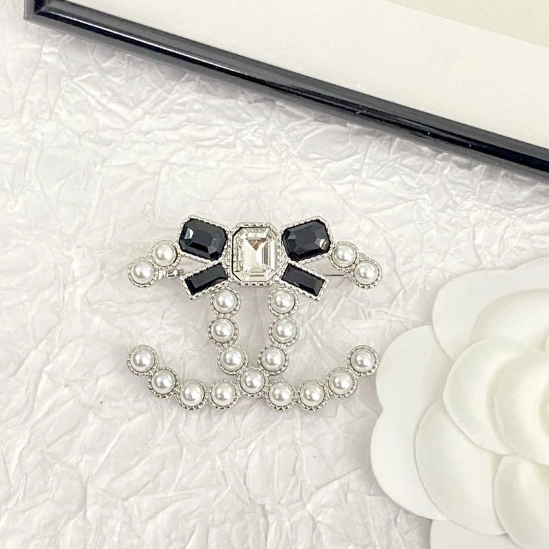 High accuracy Chanel Brooches