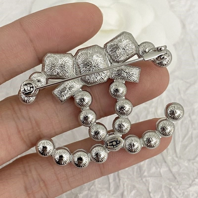 High accuracy Chanel Brooches