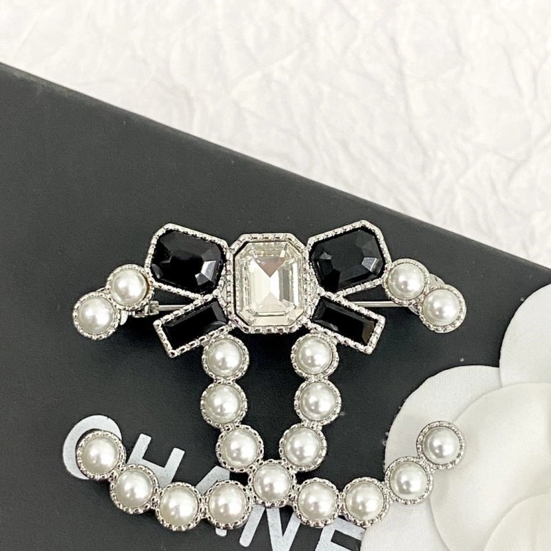 High accuracy Chanel Brooches