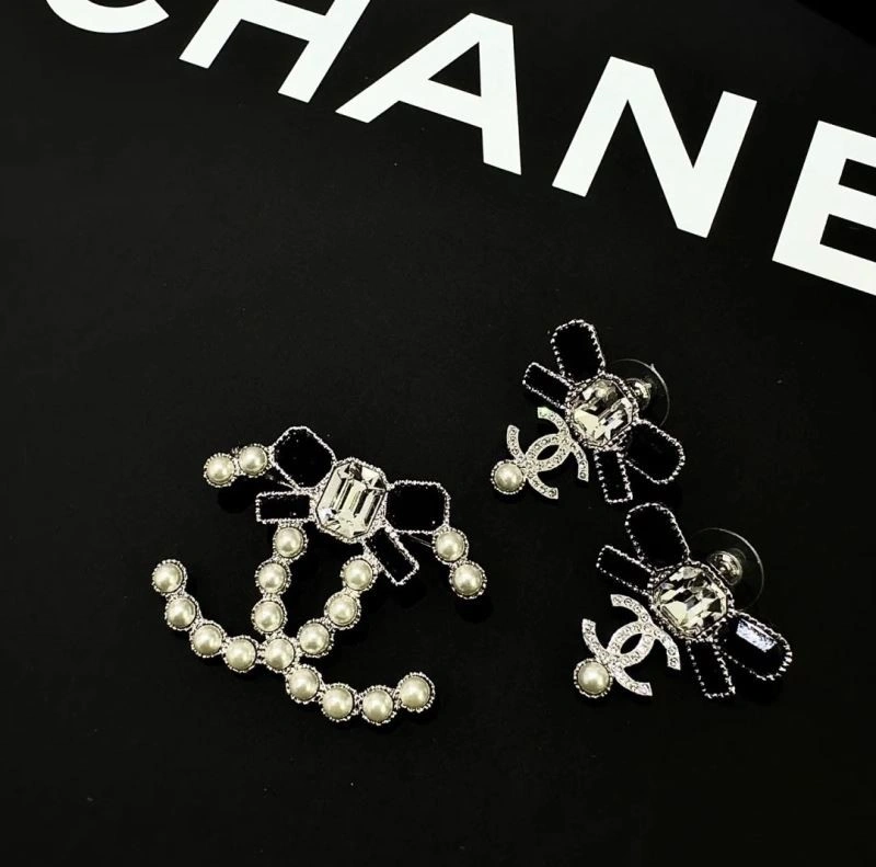 High accuracy Chanel Brooches