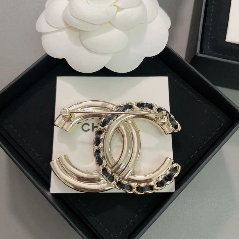 Perfect replica Chanel Brooches