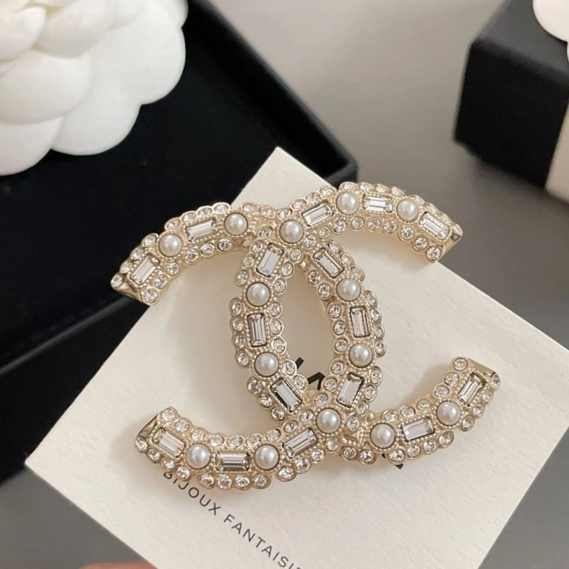High accuracy Chanel Brooches