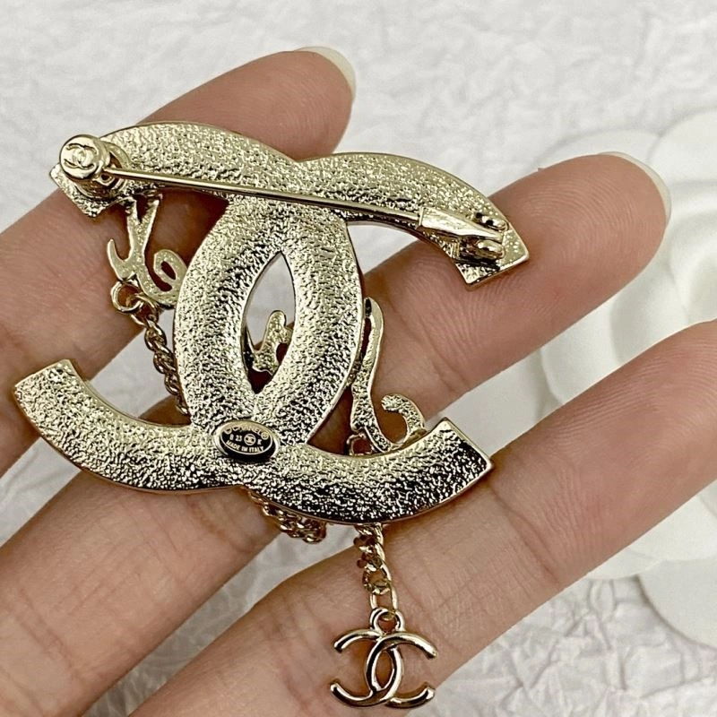 Bargain Chanel Brooches