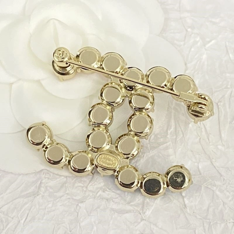 High accuracy Chanel Brooches