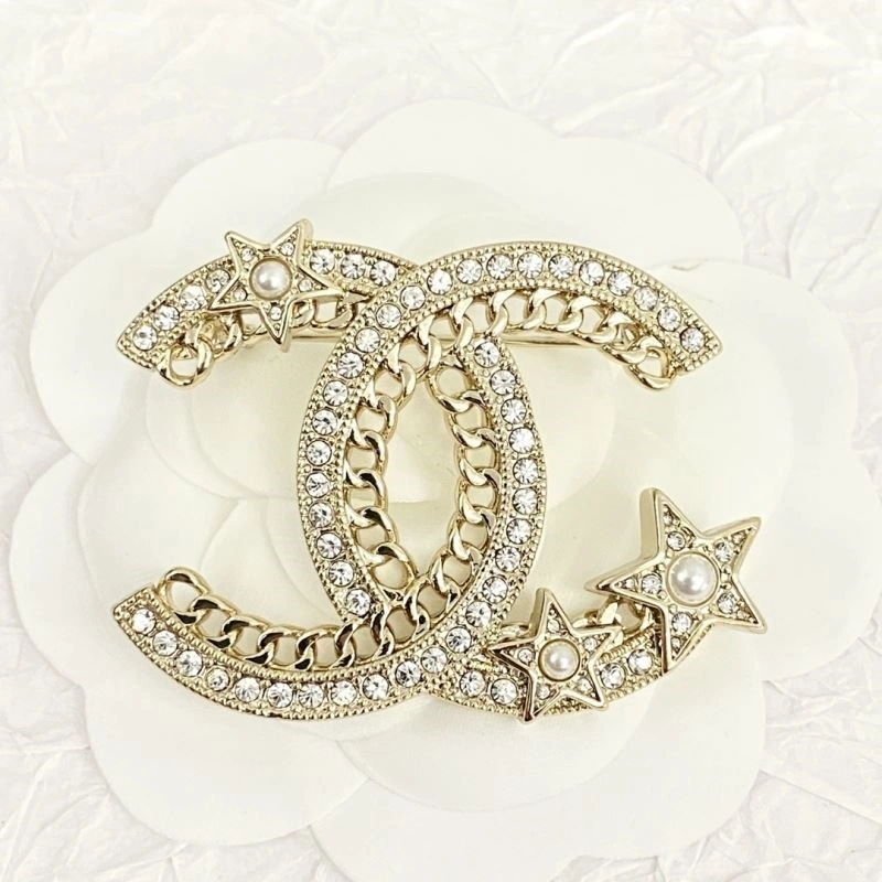 Brand-original Chanel Brooches