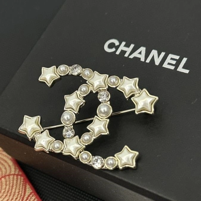 Official Chanel Brooches