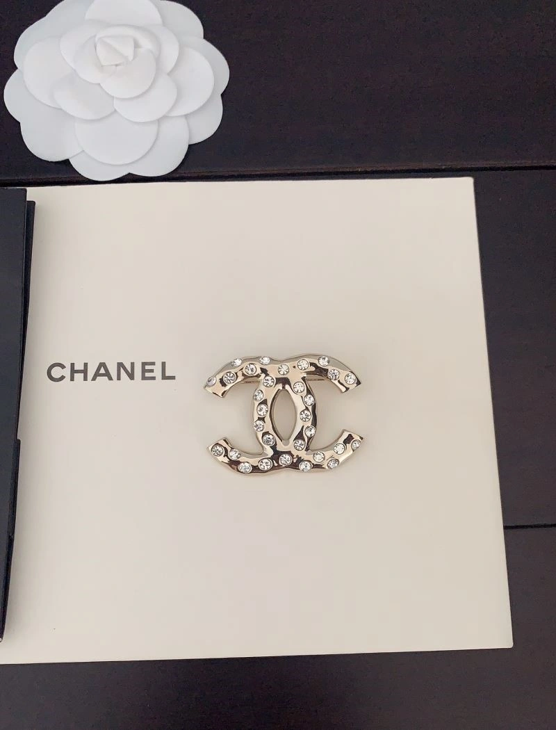 Official Chanel Brooches