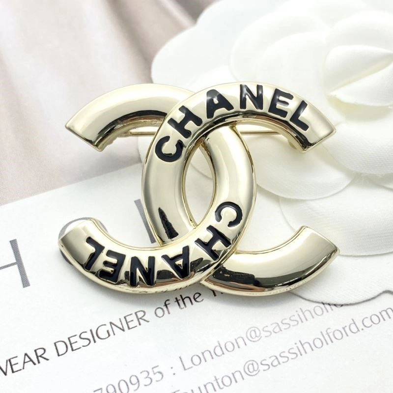 Brand-original Chanel Brooches