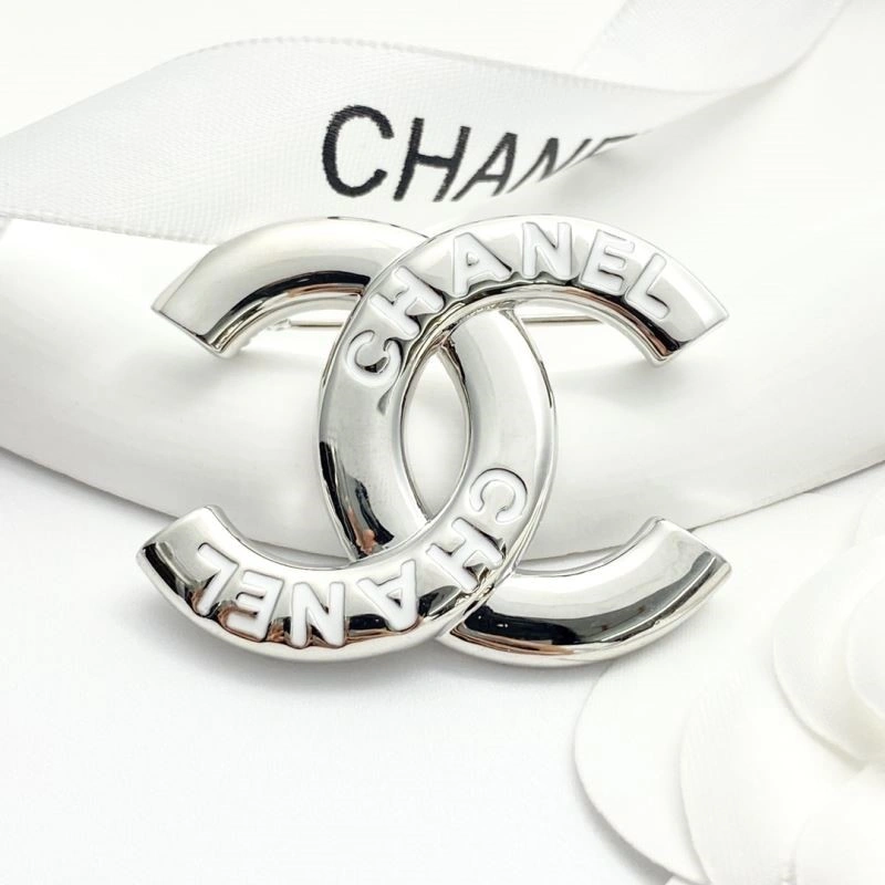 Official Chanel Brooches