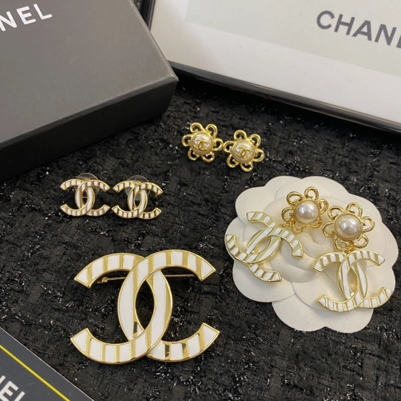Brand-authenticated Chanel Brooches