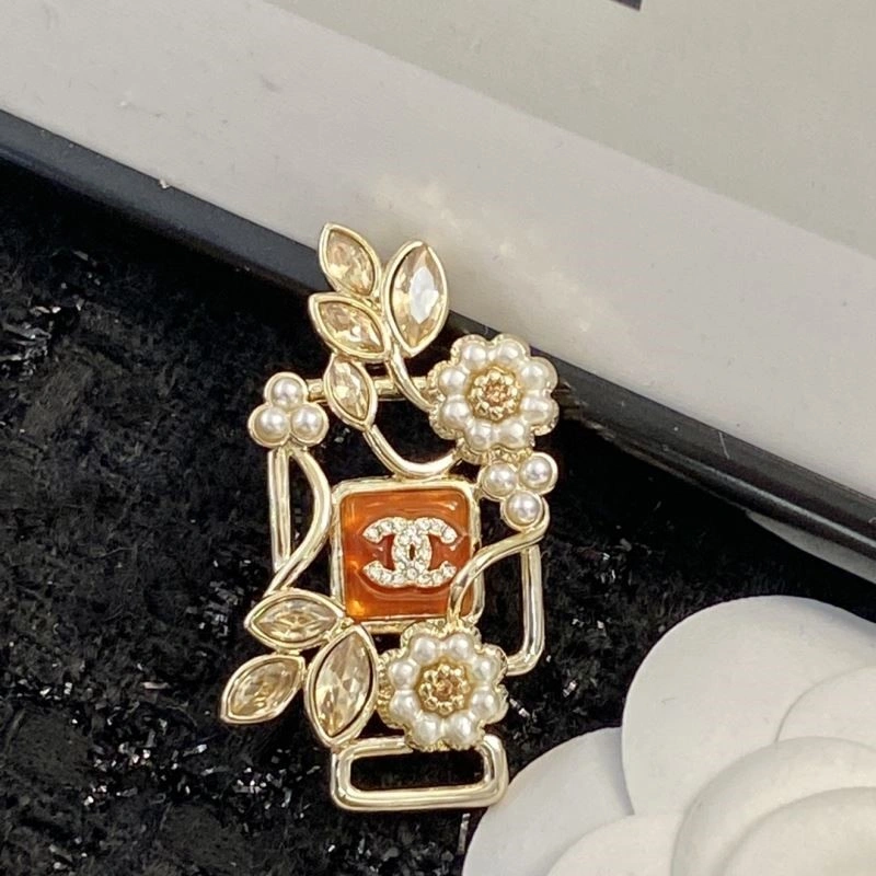 Precise copy Chanel Brooches