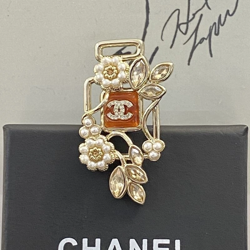 Precise copy Chanel Brooches