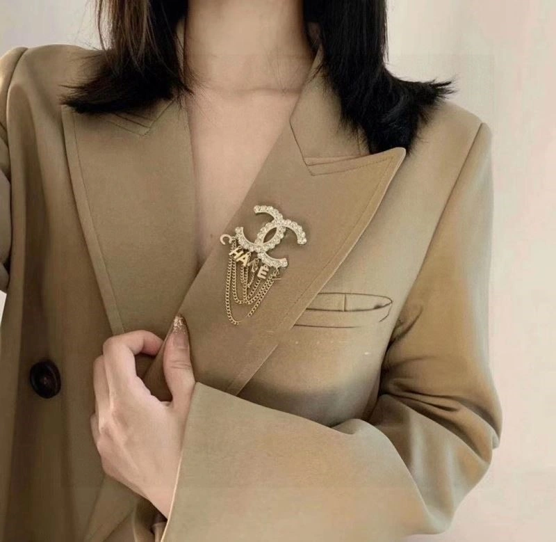 Economical Chanel Brooches