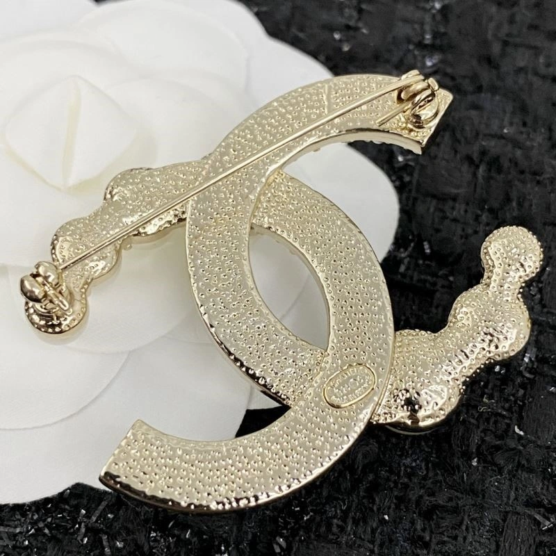 Precise copy Chanel Brooches